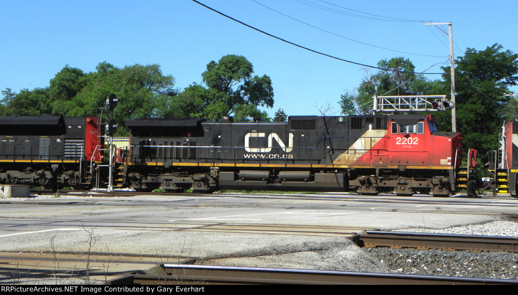 CN 2202